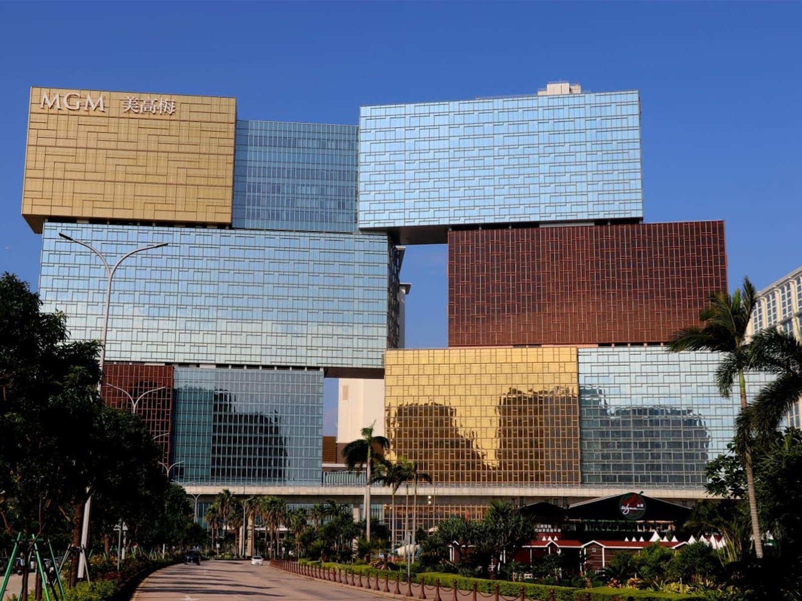Explore Macau - MyHKTour